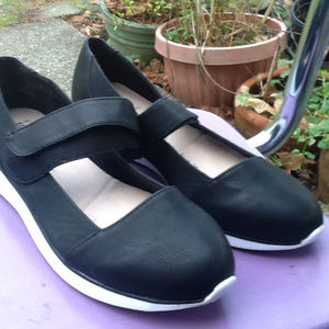 Basic Editions | Shoes | Basic Edition Memo Tech Black Leather Shoes ...